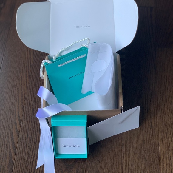 Tiffany & Co. | Bags | Authentic Tiffany Co Packing | Poshmark